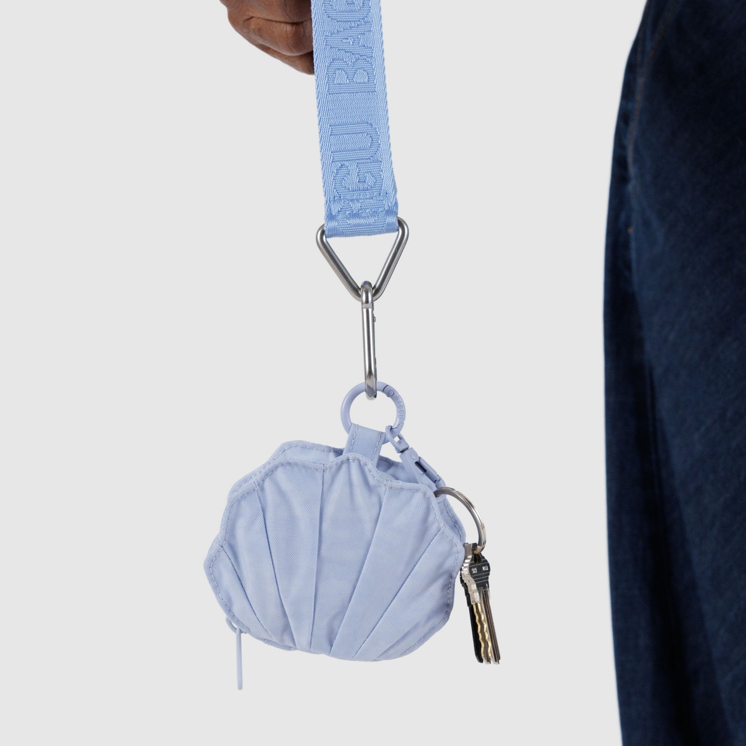 Baggu Shell Charm in Lavender Grey – Getoutside Shoes